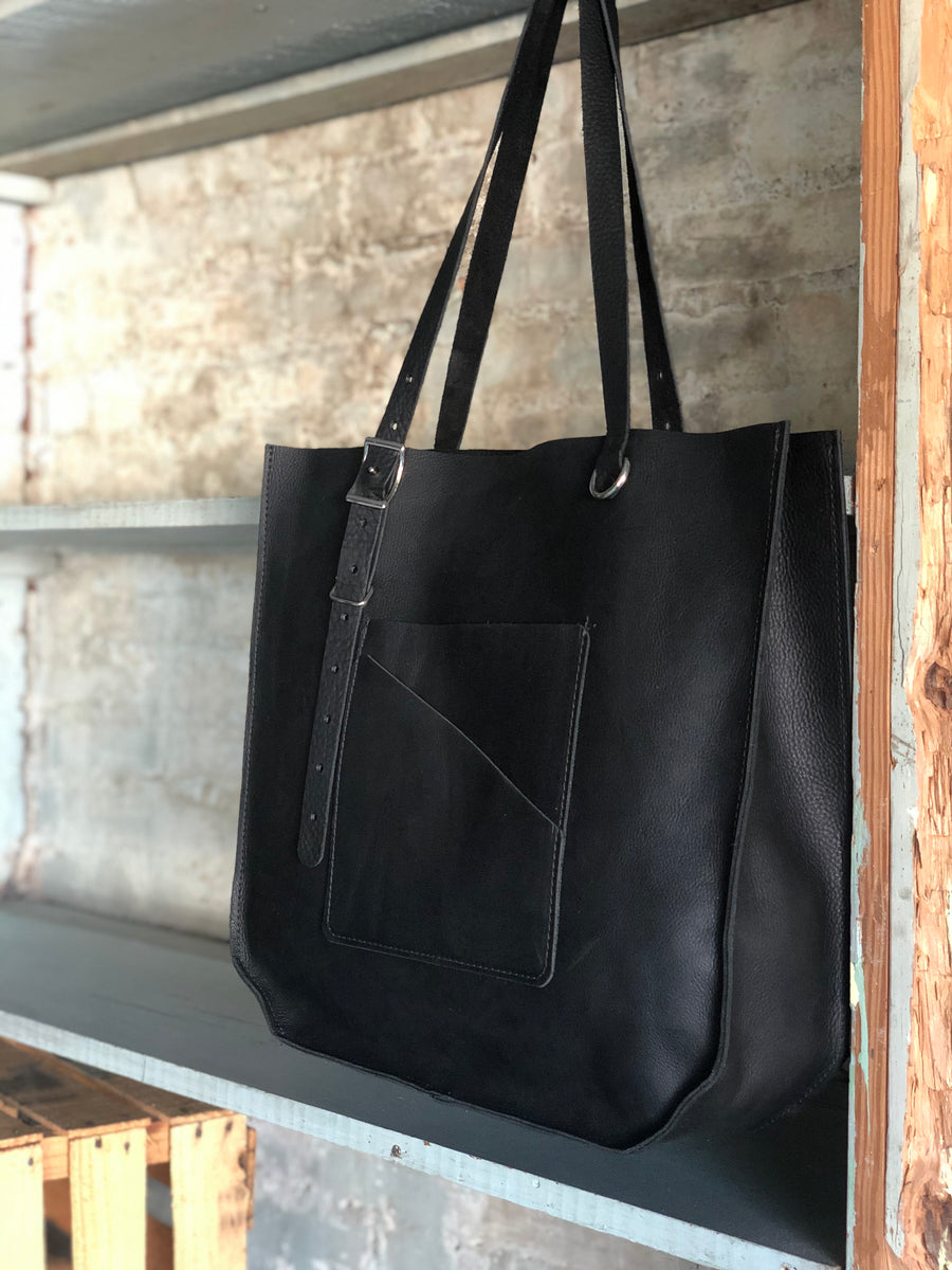 The Wander Black – Milestone Bag Co.